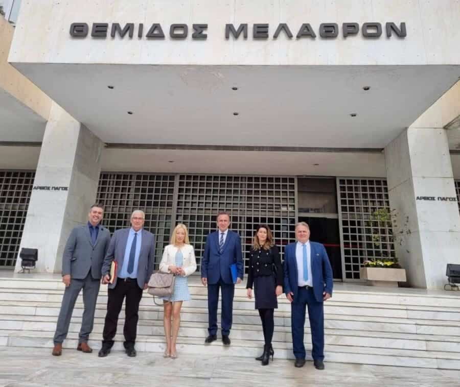 ΠΟΛΙΤΙΚΗ ΟΜΑΔΑ - Κυκλική Δημοκρατία