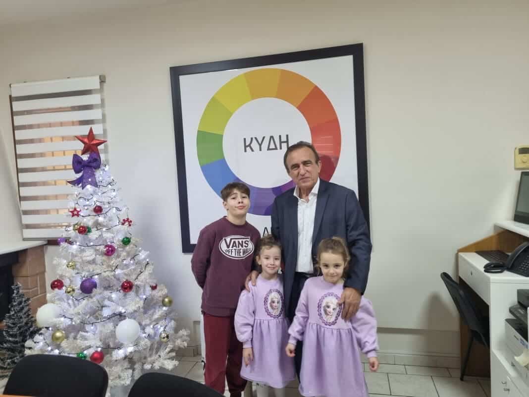 ΚΑΛΑΝΤΑ ΣΤΑ ΓΡΑΦΕΙΑ ΜΑΣ - Κυκλική Δημοκρατία